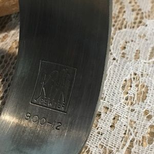 Narcissus | Jewelry | Vintage Pewter Bangle | Poshmark